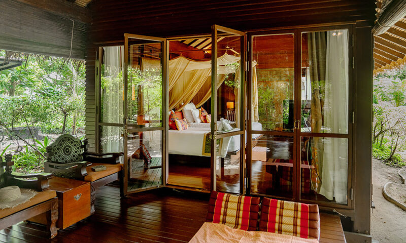 Strand & Wald-Glück: 'Zeavola' Phi Phi Island - Thailand Lifestyle